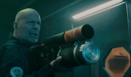 Bruce Willis matador de aliens en Anti-Life